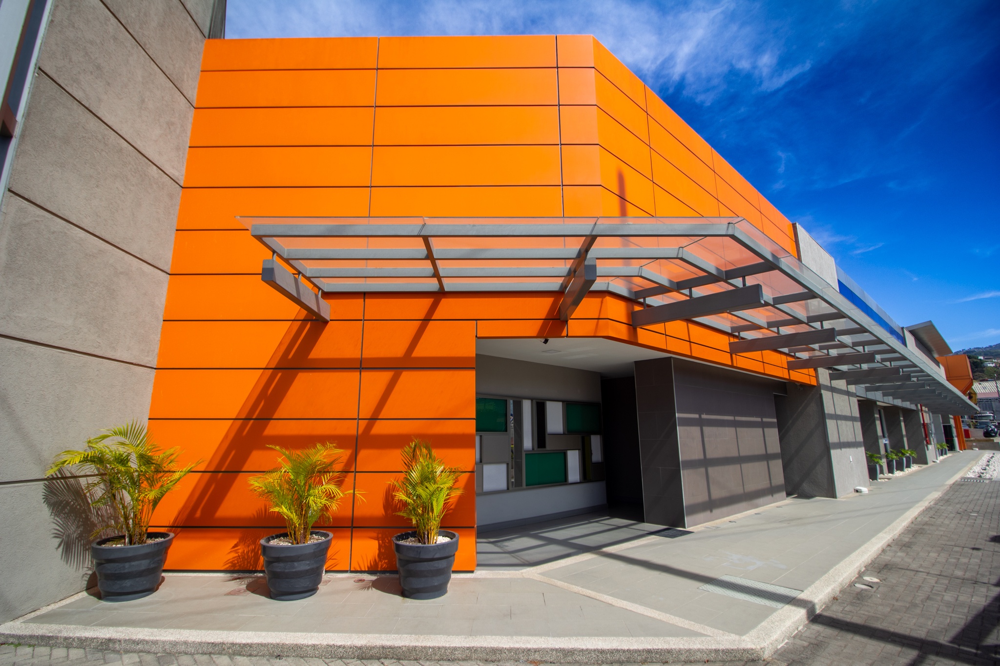 SAVAL | Pharmaceuticals - Plantas de Producción